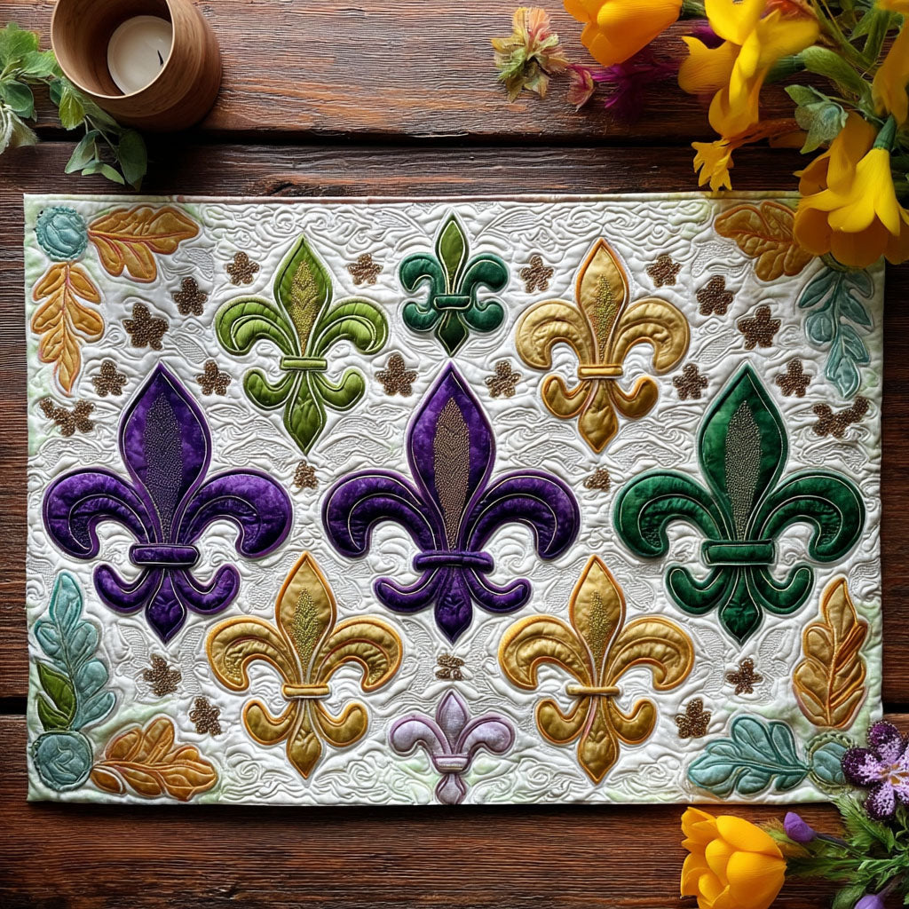 Carnival Crest Quilted Place Mat NCU0PT10959 – Vantique