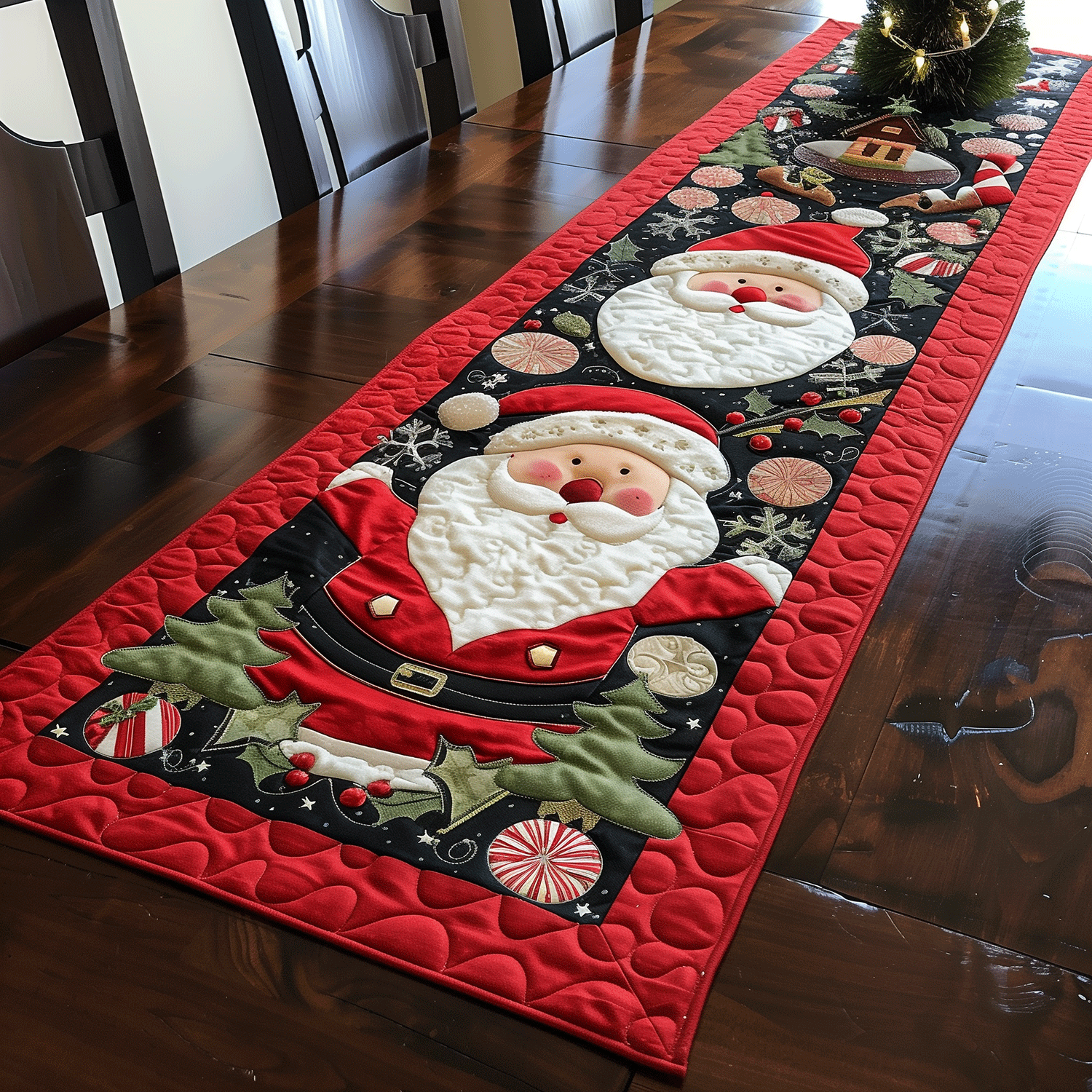 Merry Santa Claus Quilted Table Runner NCU0TH1153 – Vantique